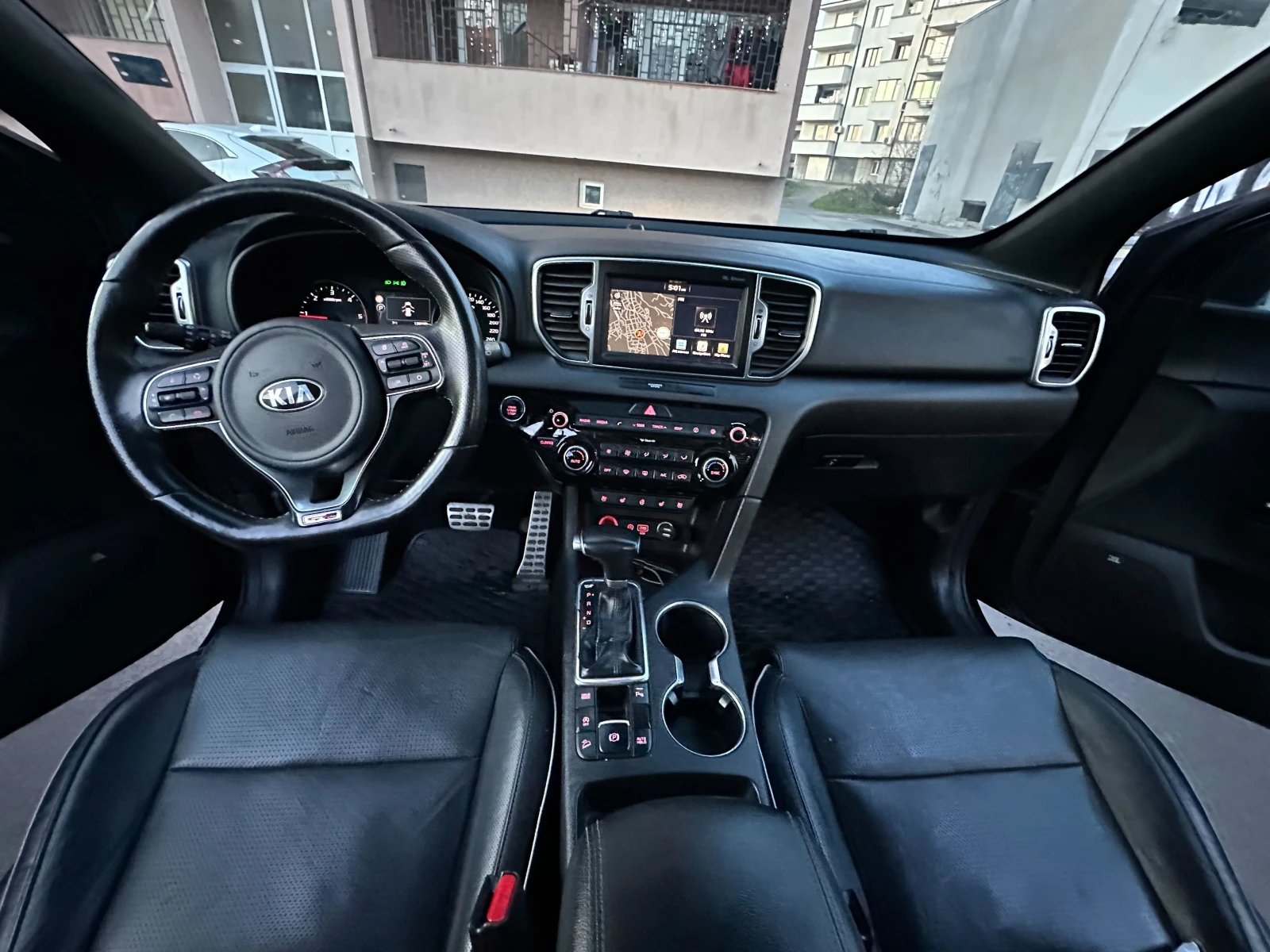 Kia Sportage ≫ 2016 • 16 999 EUR • ID: 80051829 | Auto.bg